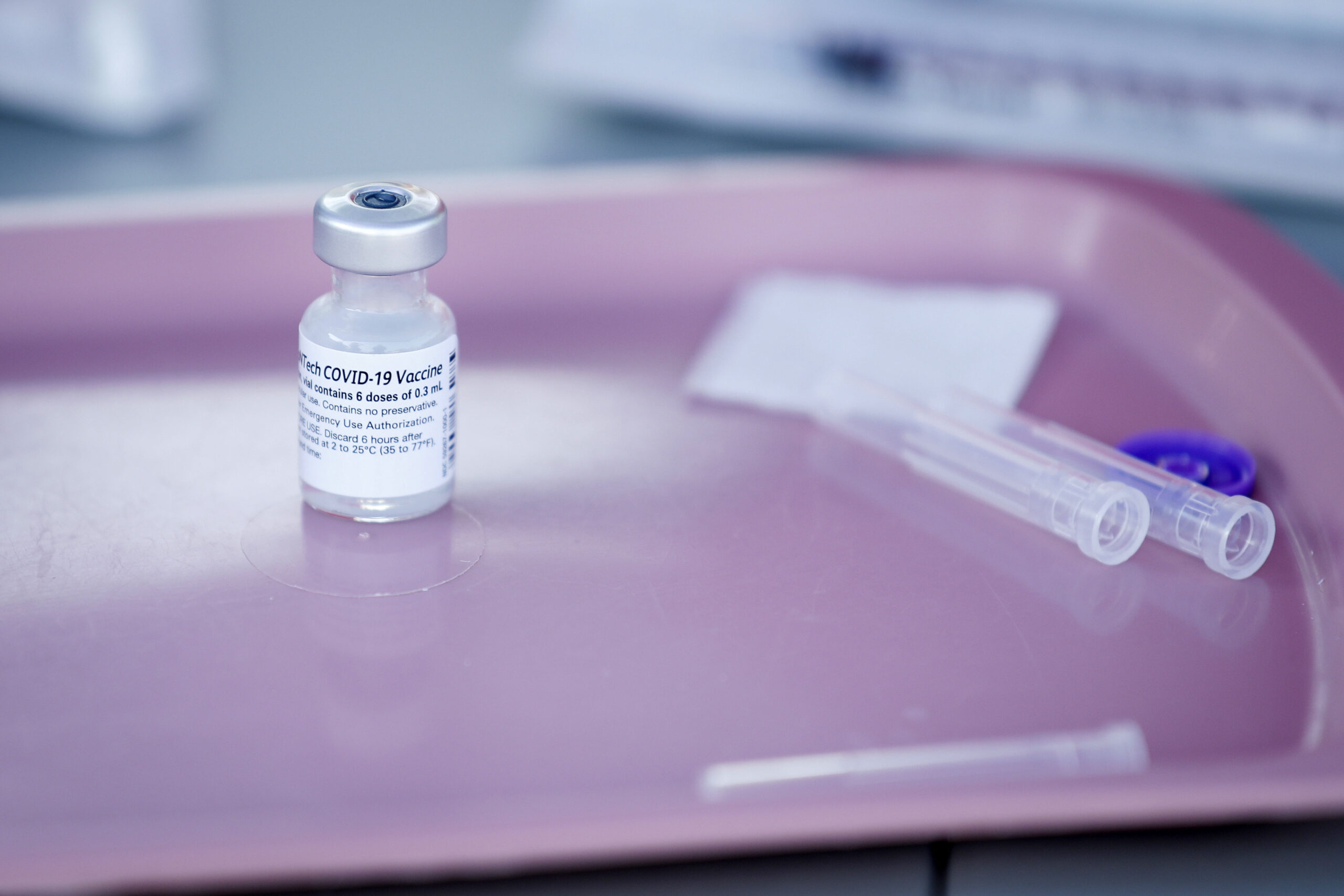 US shipping 2.2 million Pfizer Covid-19 vaccine doses to South Africa ...