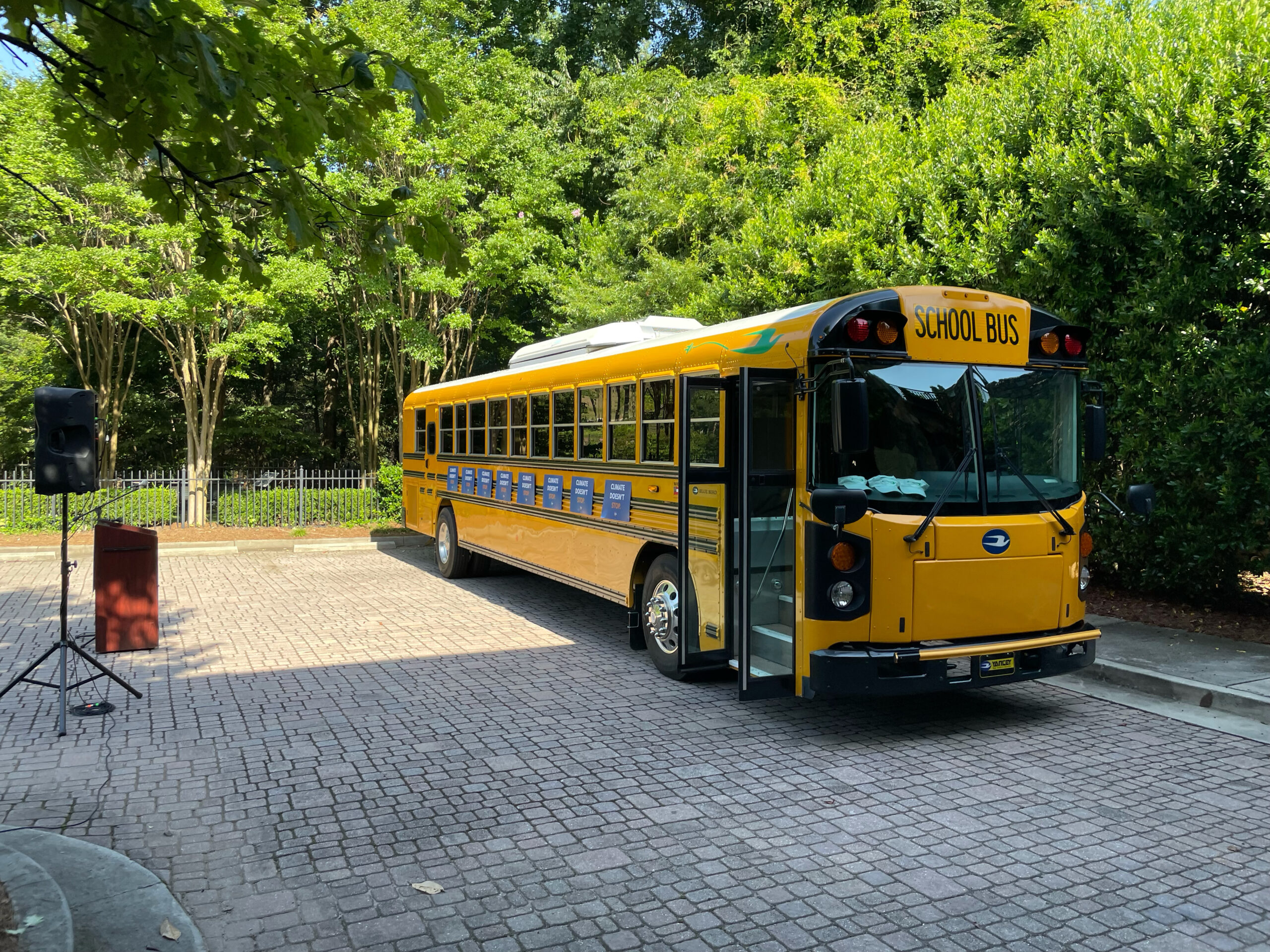 APS Bus Driver Charged for Enticing a Minor - The Atlanta Voice