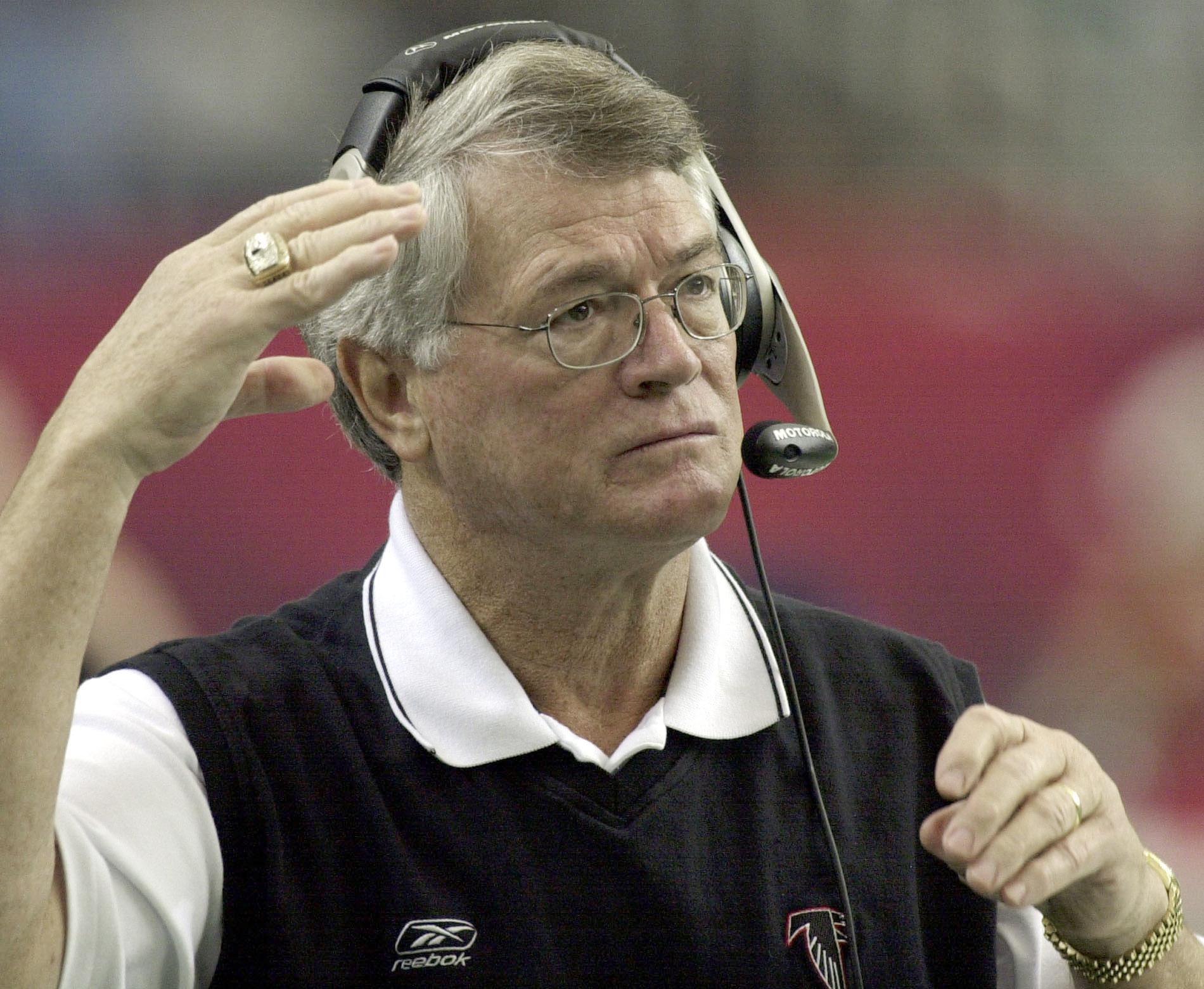 Former Broncos, Falcons, Giants coach Dan Reeves dies at 77 - The ...