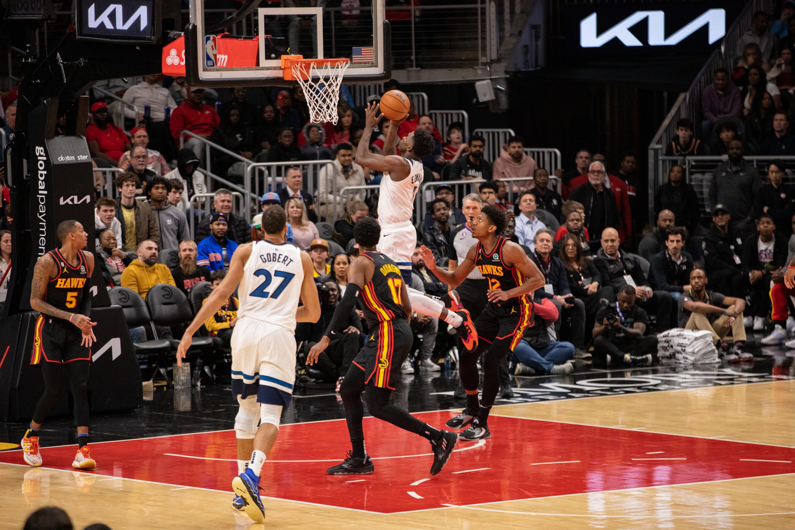 Anthony Edwards dazzles in homecoming, Timberwolves blow away Hawks ...