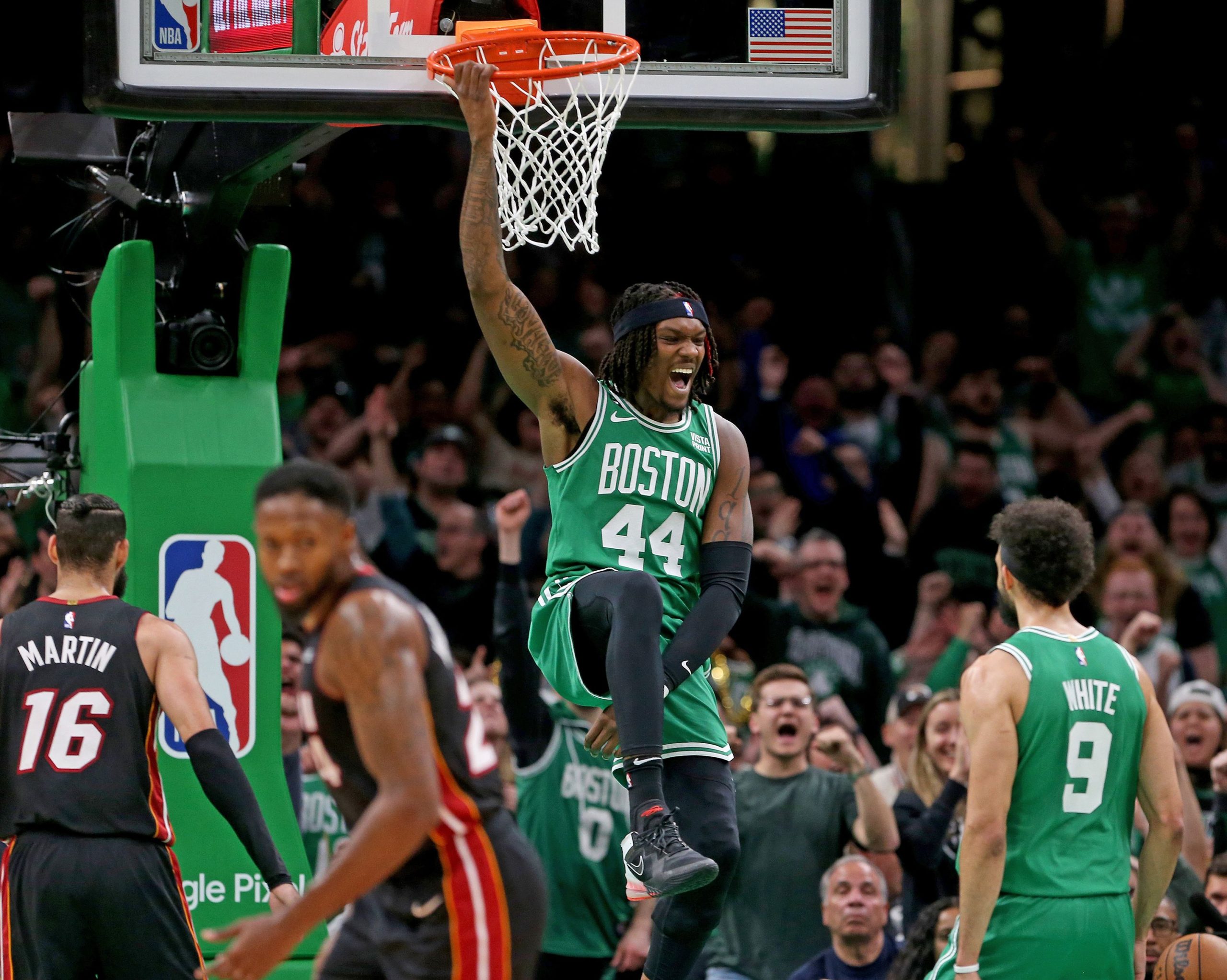 Boston Celtics blow out Miami Heat, 110-97, in ‘win or die’ Game 5 ...