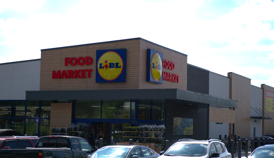 LIDL launches ‘grocers that give back’ campaign for metro Atlanta high ...