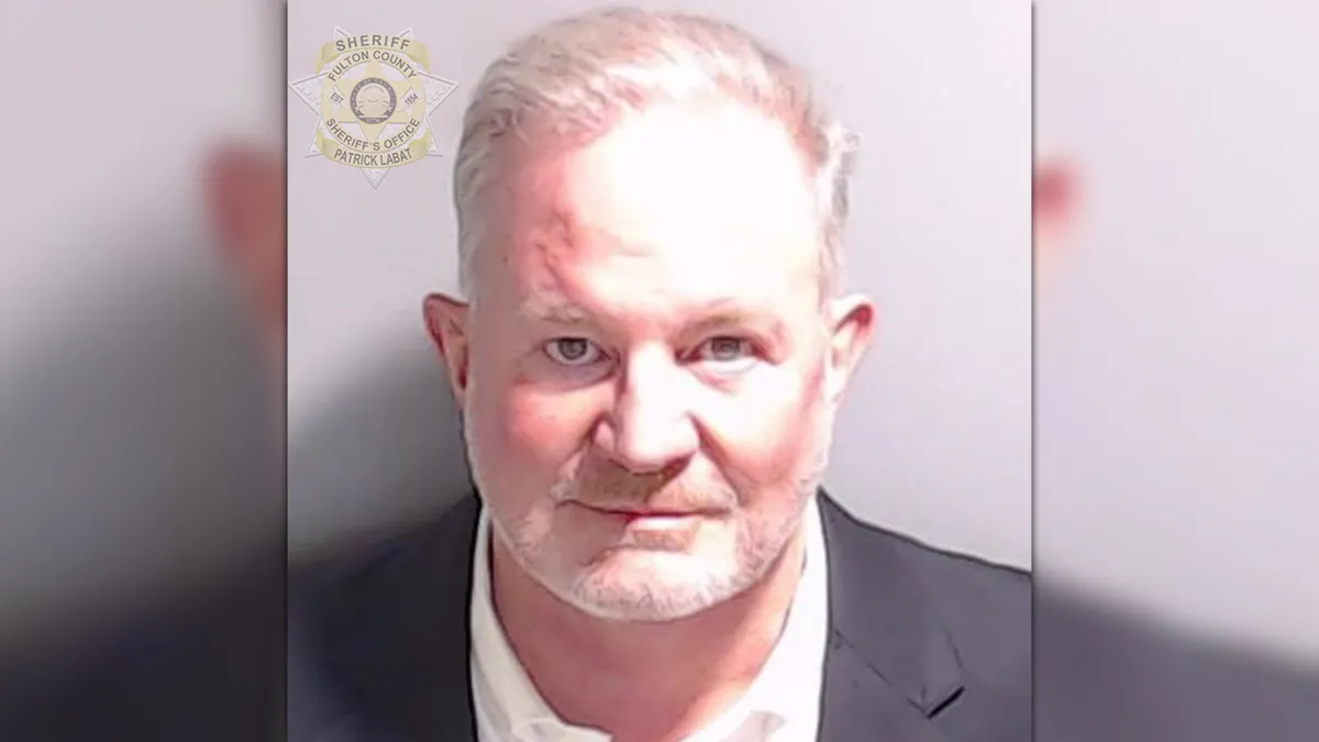 Scott Hall becomes first Fulton County co-defendant to accept plea deal ...