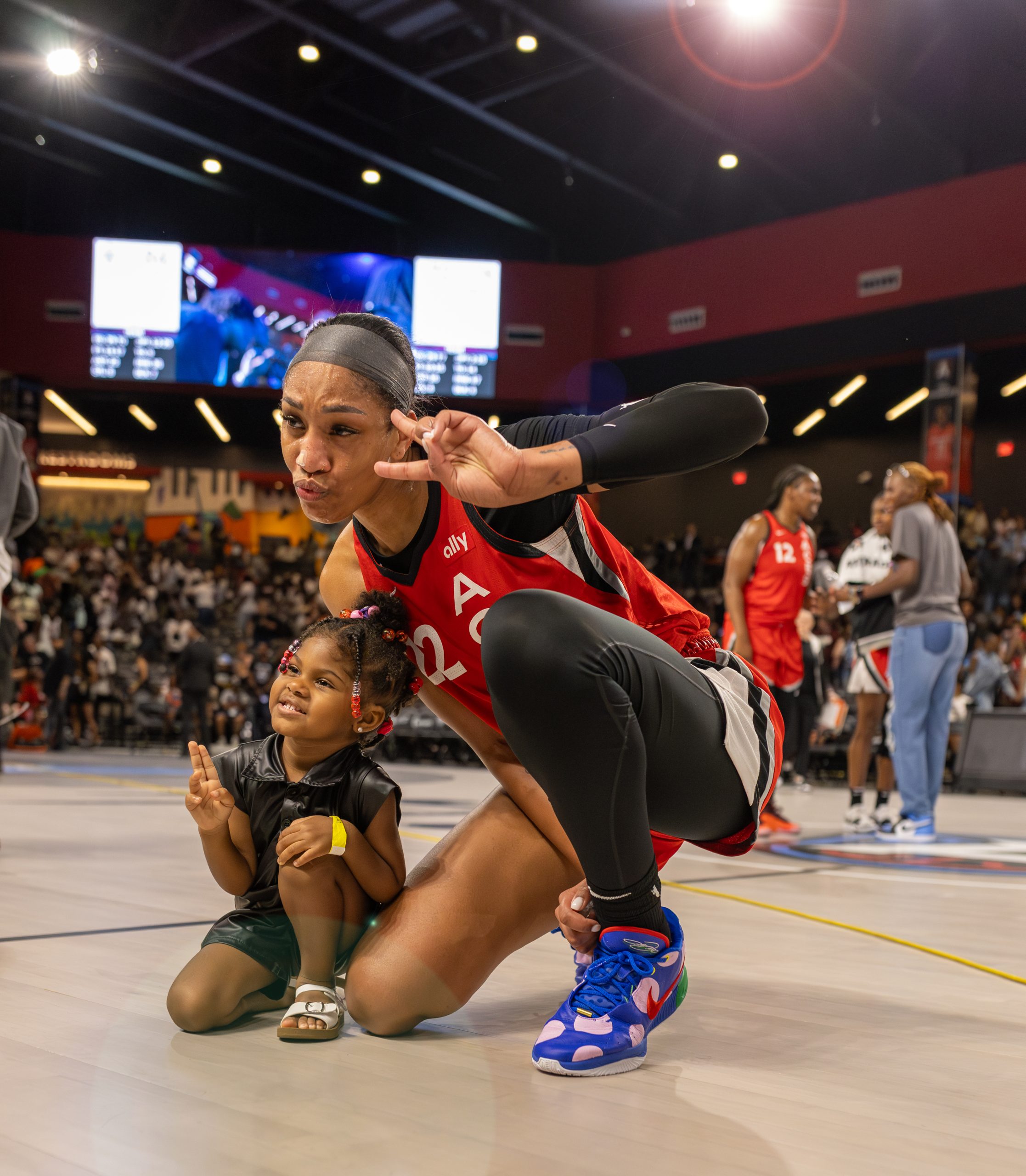 Wilson, Clark set records, earn AP Player and Rookie of the Year