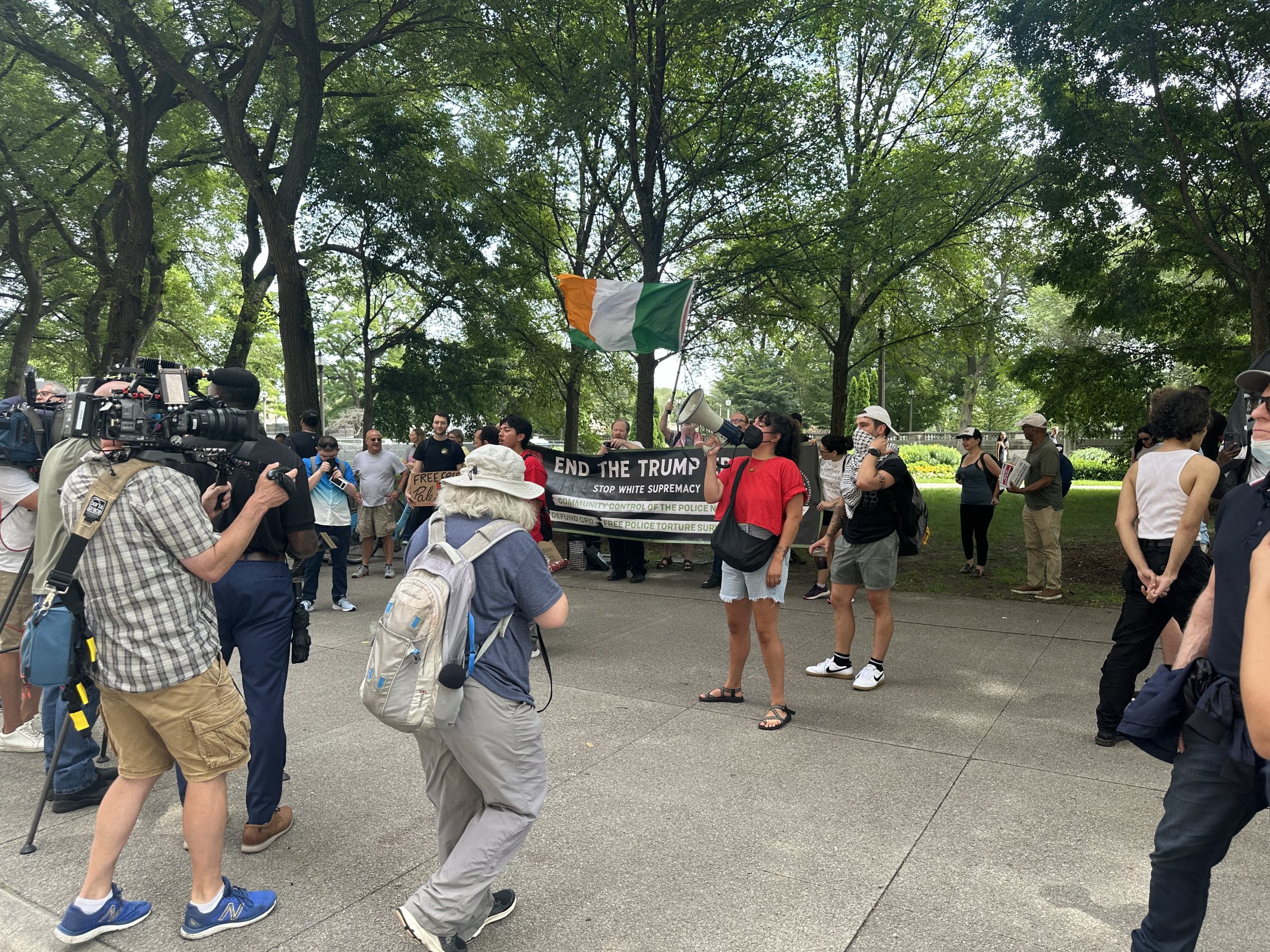 Former President Trump attends NABJ convention in Chicago - The Atlanta ...