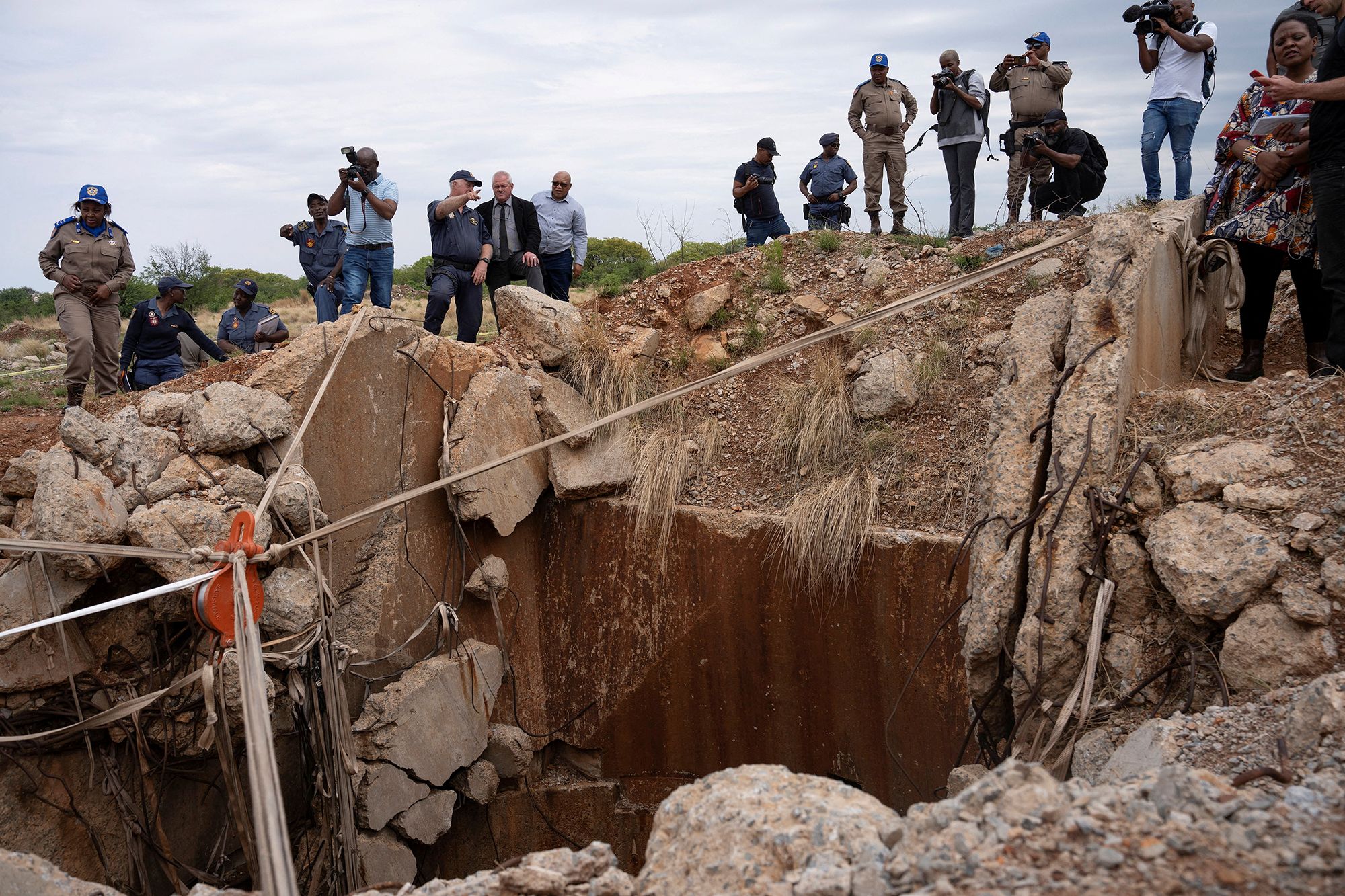 South Africa criticized for ‘horrific’ mining crackdown after 78 bodies ...