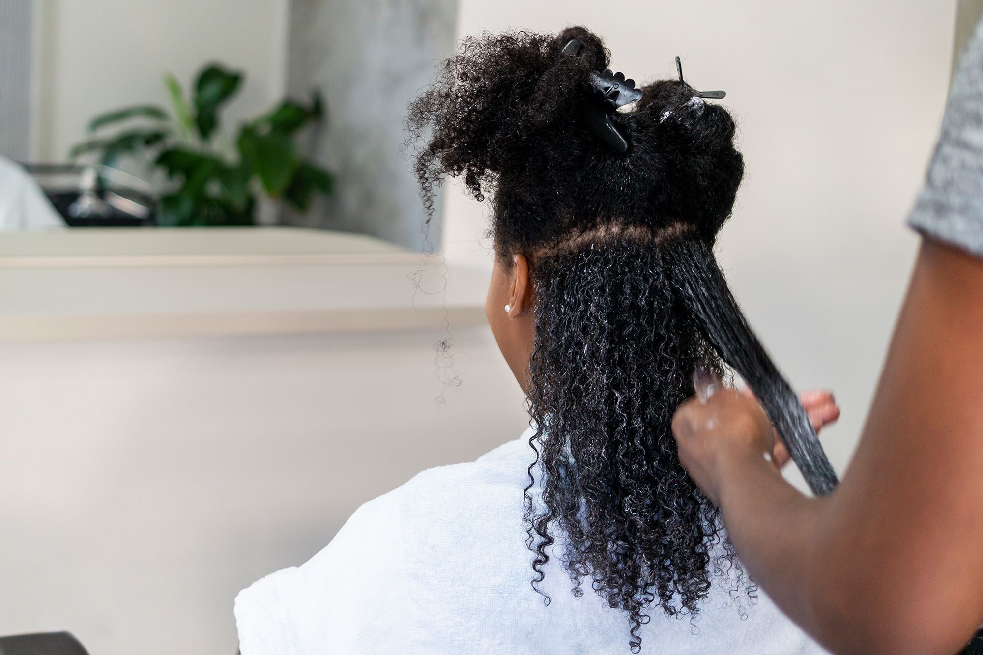 FDA misses deadline to ban formaldehyde in hair products - The Atlanta ...
